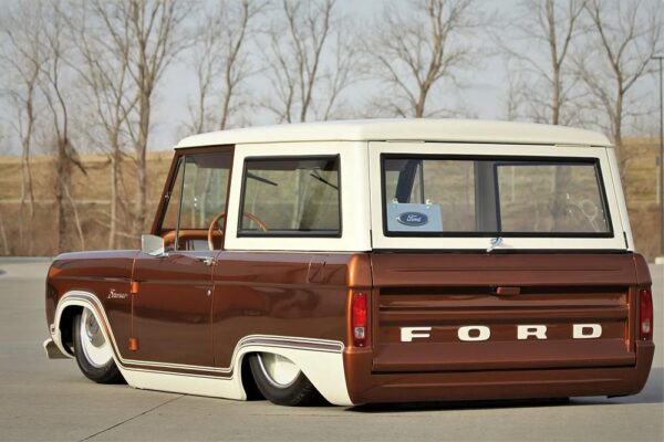 1969 Ford Bronco Lowered RestoMod - Bronco Corral